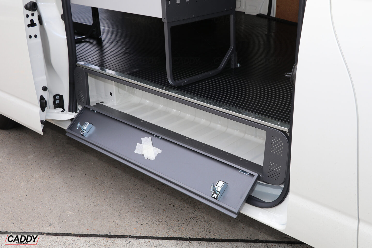 Side Step Frame W/Door To Suit Toyota Hiace SLWB (05/19+) - Caddy ...